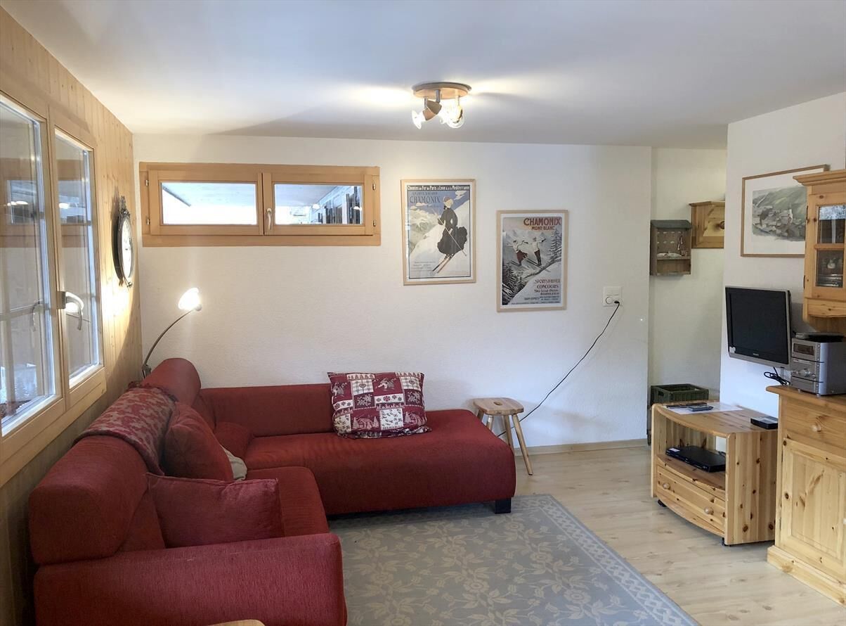 Very Comfortable 3-room Apartment For 6 Persons : Living Room - Kitchen With Dishwasher And Micro-wa - Zinal