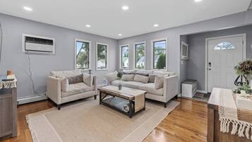 Casa, 3 quartos, vista para o jardim | Sala de estar