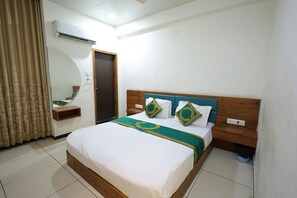 Quarto Deluxe | Secretária, Wi-fi grátis, roupa de cama fornecida