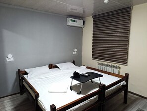 Quarto Duplo Standard | Cortinas/cortinados opacos, quartos insonorizados 