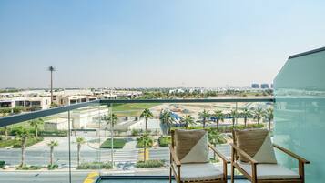 Apartamento de Luxo, vista para o campo de golfe | Vista da varanda