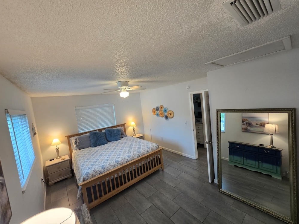 Azure Isle - 2 Houses - Sarasota | Vrbo