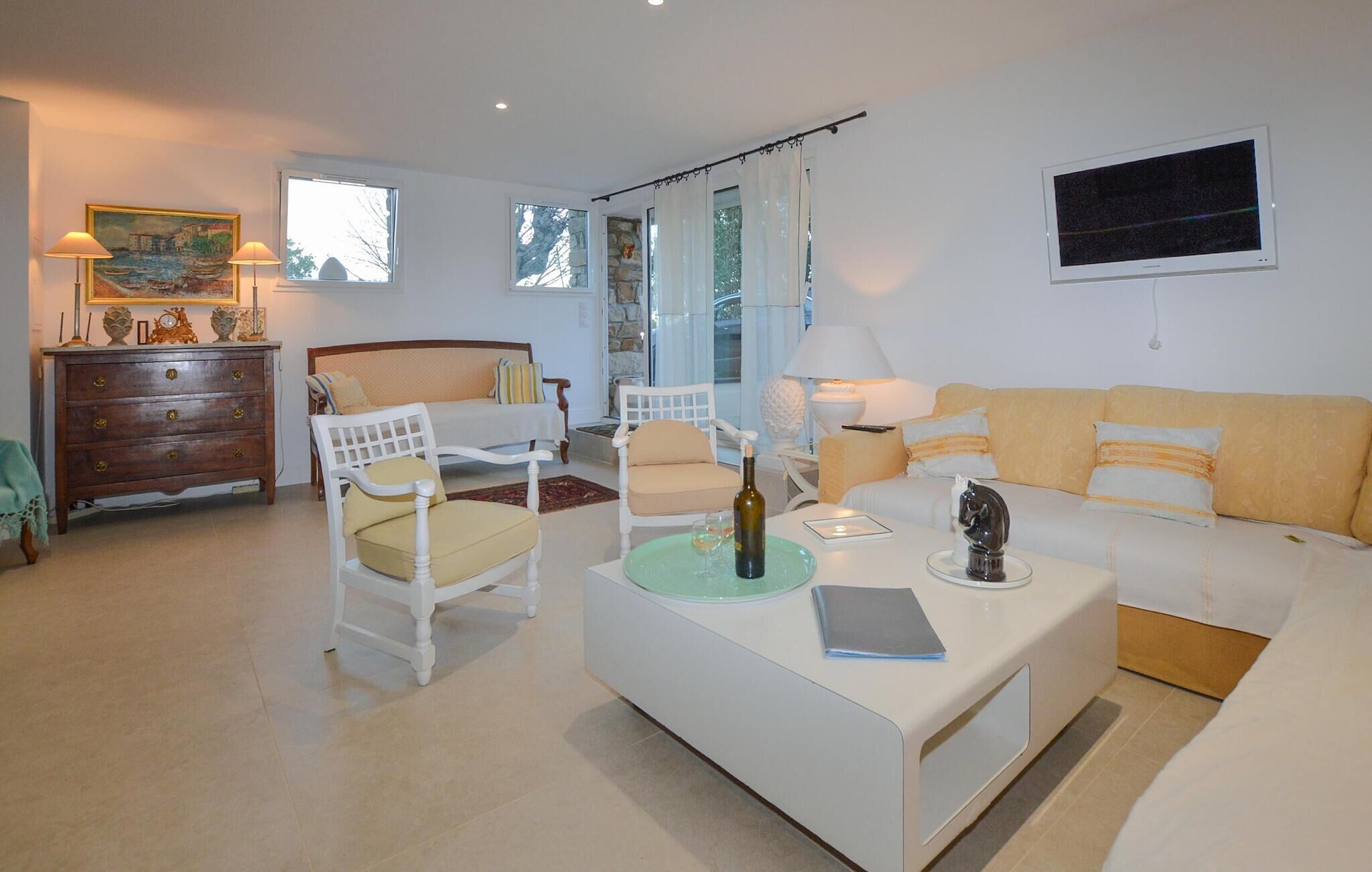 Gorgeous Apartment In Erbalunga With Wifi - Brando