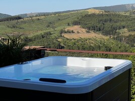 Quarto Duplo Premium, varanda, vista para a montanha | Terraço/pátio interior