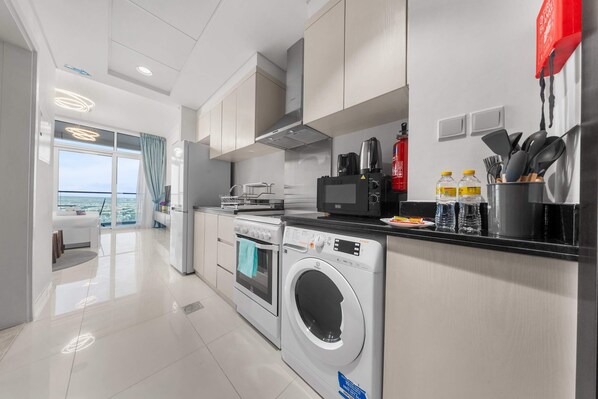 Stayshort - Studio in Damac Hills Sleeps 2 With Balcony Reviews, Deals ...