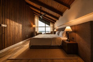 Vila luxo, vista para o lago | Roupas de cama premium, cofres nos quartos