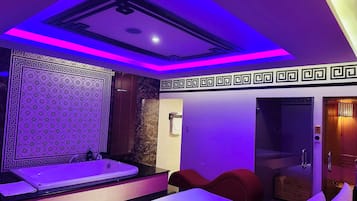 Quarto Duplo Superior | Roupa hipoalergénica, secretária