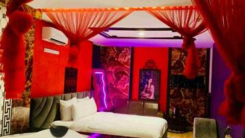 Quarto Duplo Design | Roupa hipoalergénica, secretária