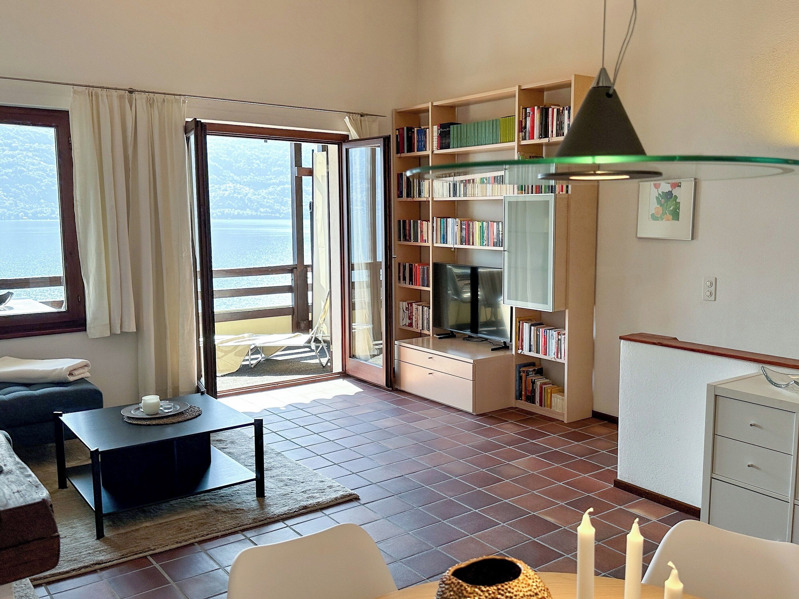 Duplex Apartment With Ticino Charm And Beautiful Views Of The Lake And The Villa - Brissago
