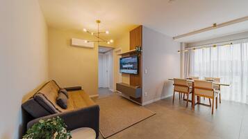Apartamento Comfort | Sala de estar | Televisor LED