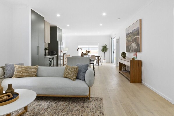 Par Dunes Retreat - Quiet Coastal Luxury Escape in Port Hughes Reviews ...