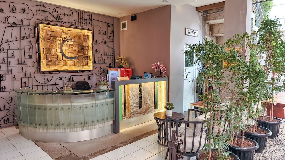 C Family Hotel - Cimahi