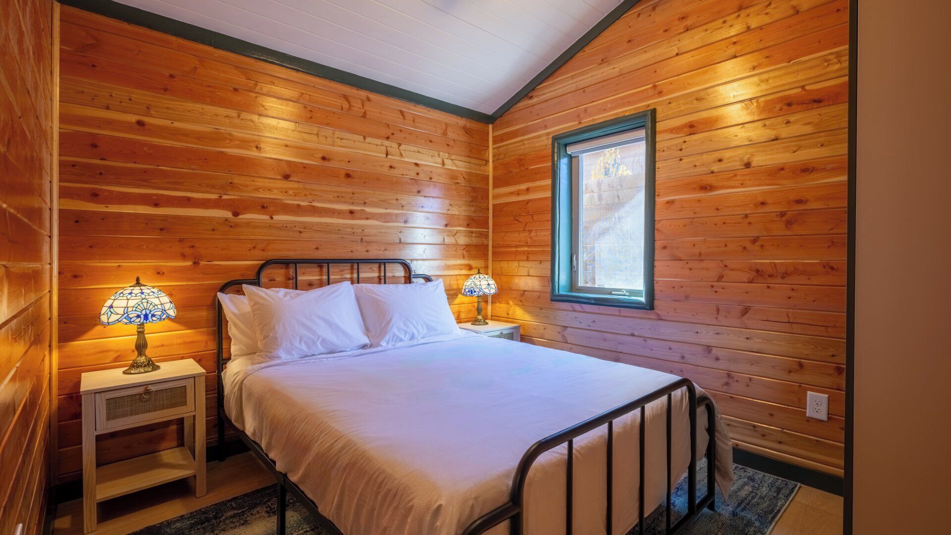 Cabana executiva, 3 quartos, banheira de imersão | Roupas de cama de algodão egípcio, roupas de cama premium, frigobar