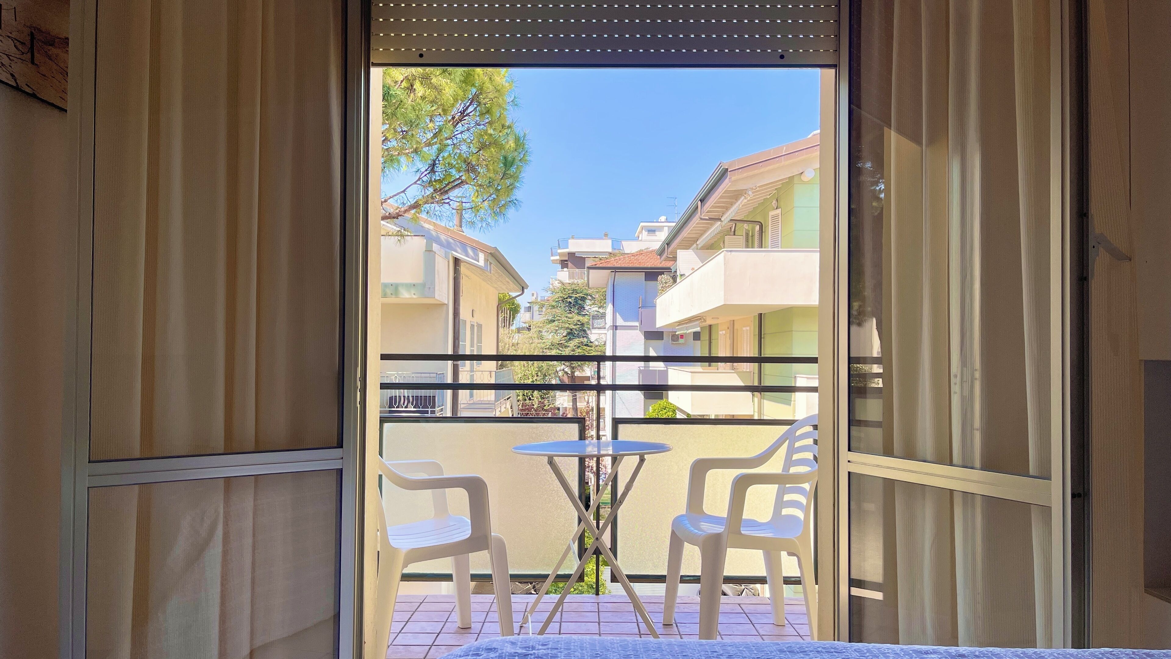 Quarto casal ou duplo, sacada | Terraço/pátio