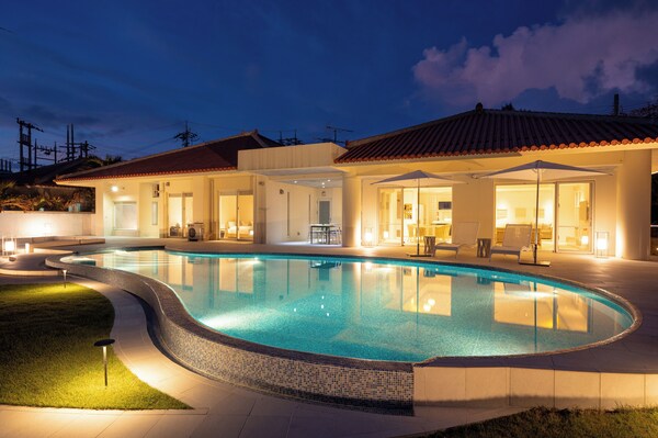 Ocean Front Villa Ishigakijima 3 - Ishigaki