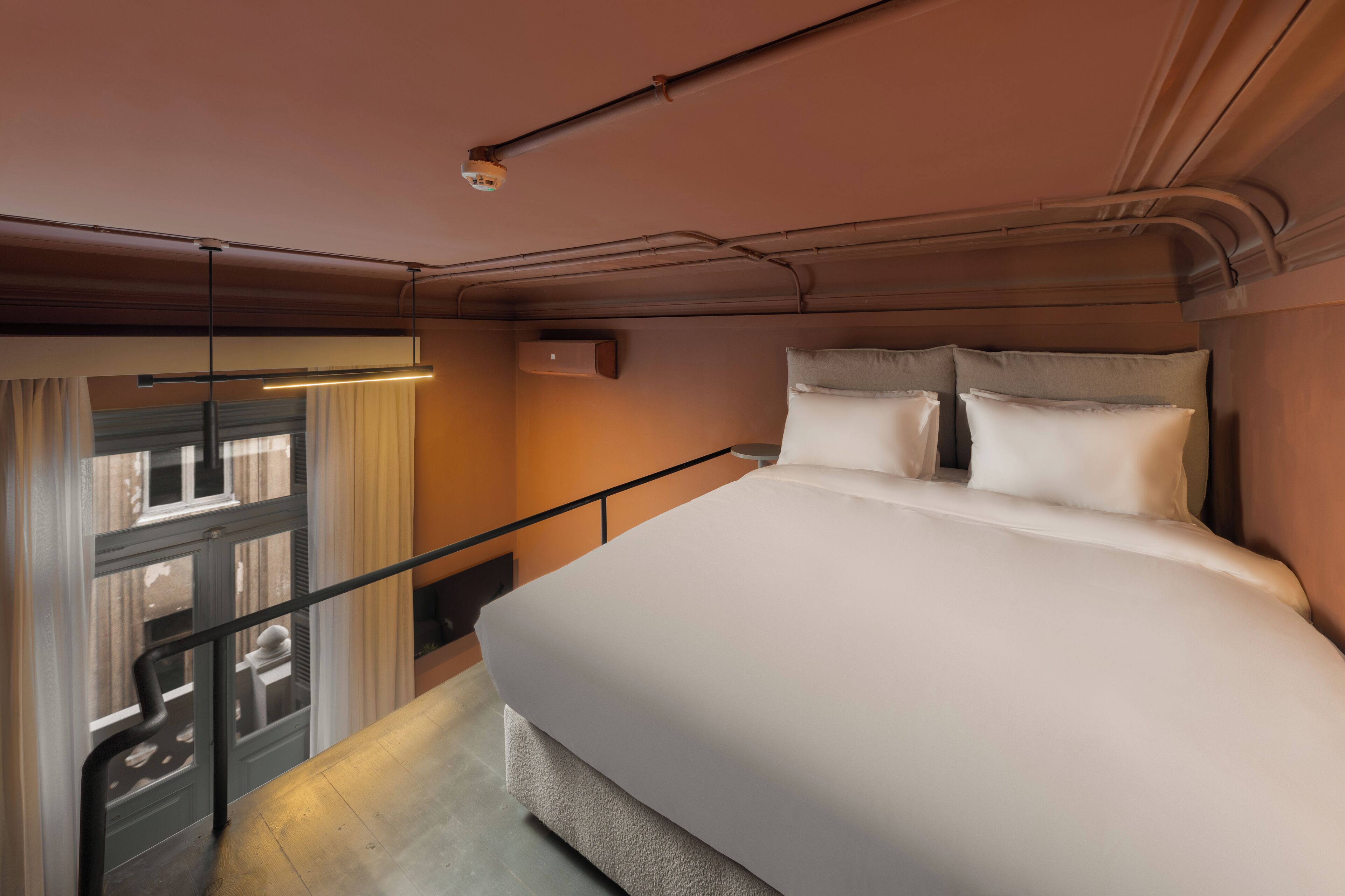 Loft, Vista para a cidade | Wi-fi grátis, roupa de cama fornecida 