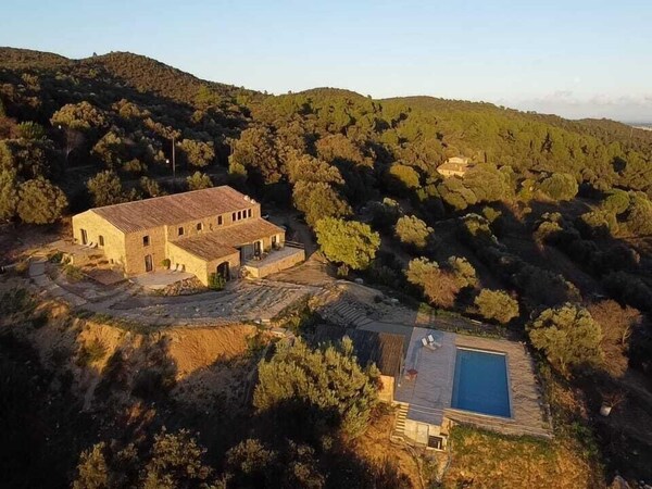 Mimosa Lodge - Catalonia