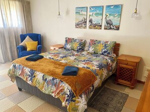 Apartamento Clássico, vista para a praia | Cofre no quarto, ferro/tábua de engomar, Wi-fi grátis