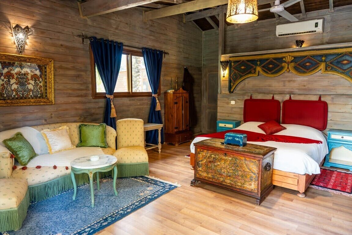 Cabine, 2 quartos | Minibar, cofre no quarto, Wi-fi grátis, roupa de cama fornecida 