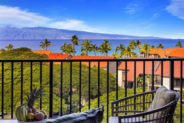 Ocean View One Bedroom Kaanapali Shores 826 Reviews, Deals & Photos ...