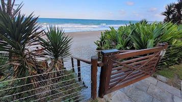 Apartamento | Praia | Na praia, praia de areia branca