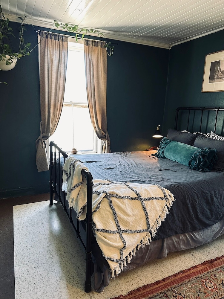 Early 1900s Miner's Cabin - Tombstone, AZ