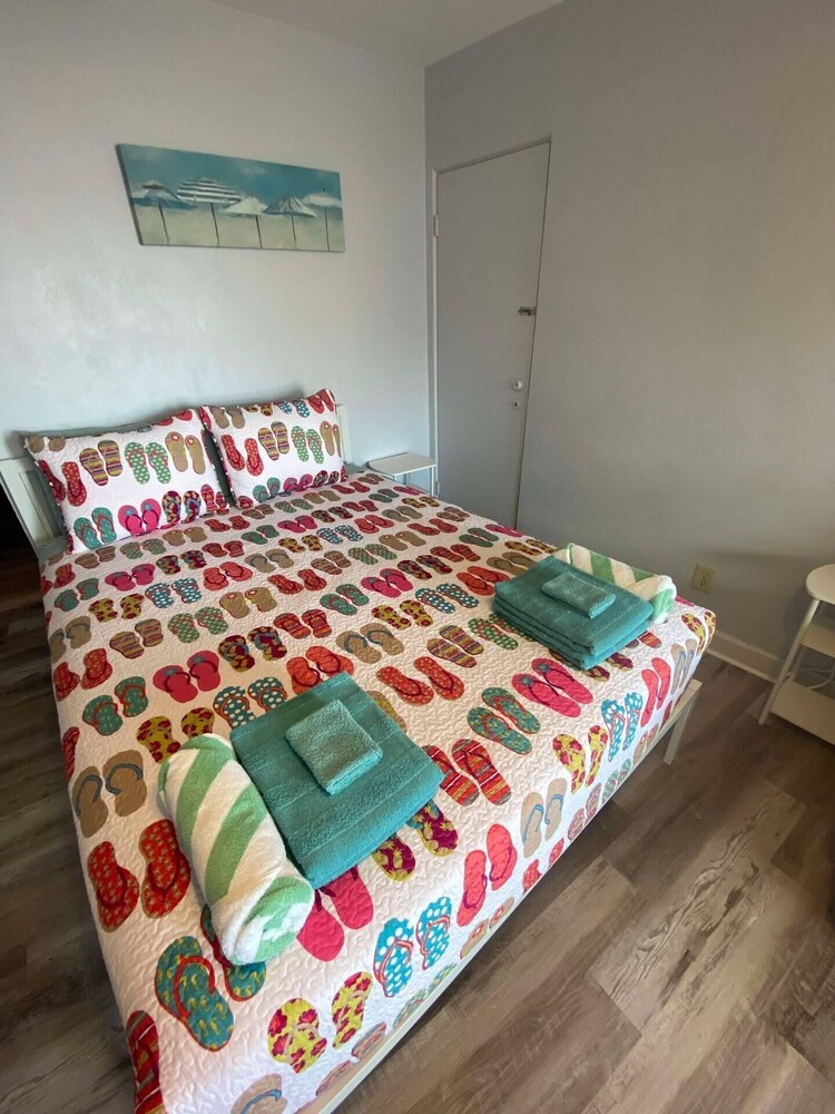 Flip Flop Stop- Ocean Front Complex - Pools Open - Daytona Beach | Vrbo