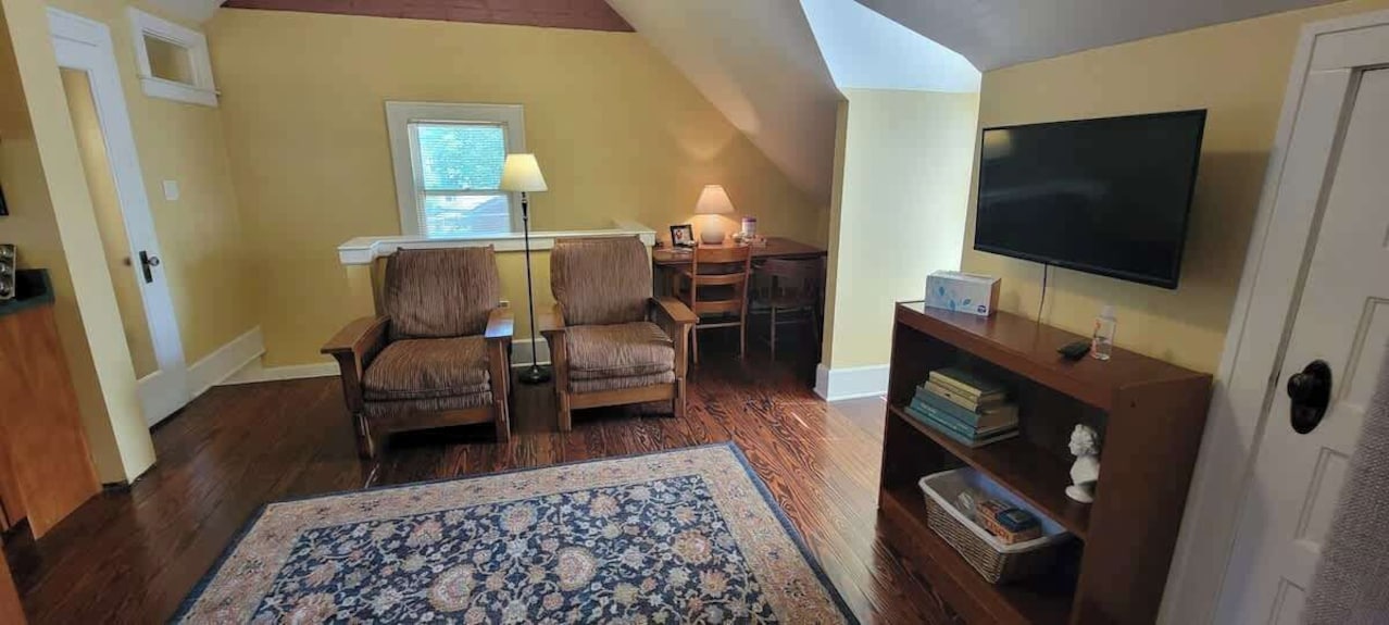 Historic Studebaker Carriage House- Upper Level - South Bend, IN