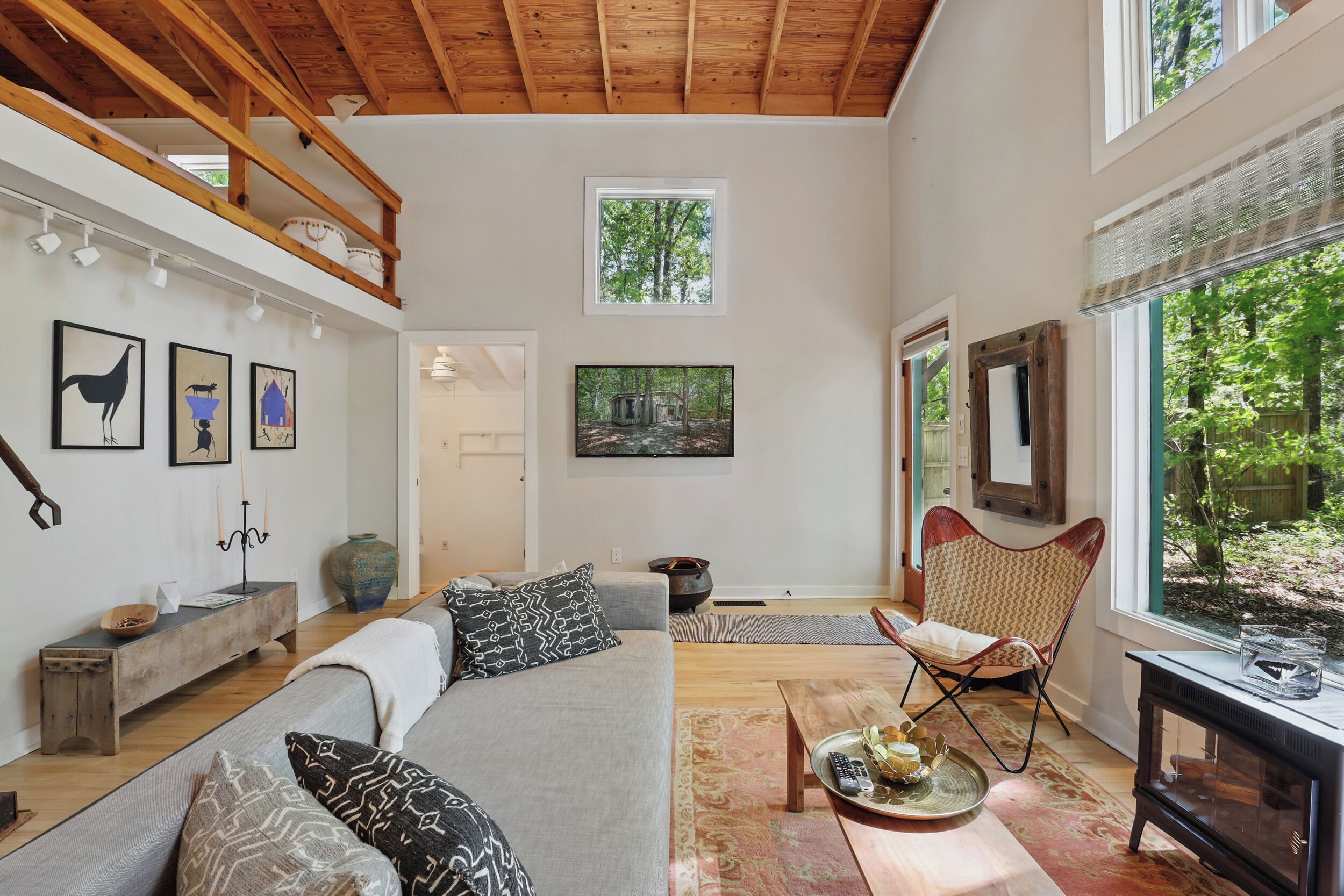 The Artful Bungalow W/ Loft - Athens, GA