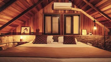 Suíte superior, vista para o jardim | Cortinas blackout, Wi-Fi de cortesia