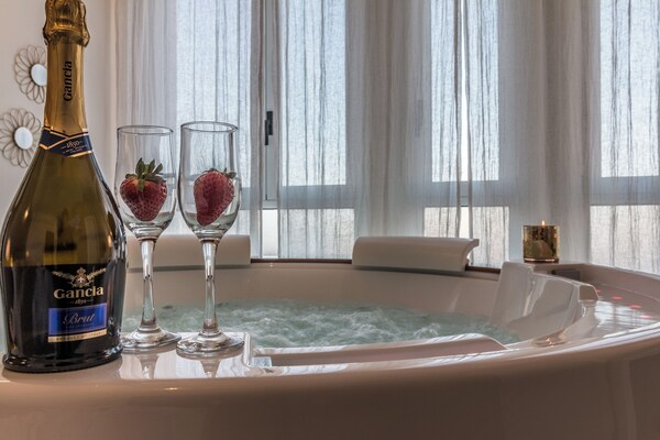 4 Star Suite Spa - Bologna