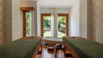 Sala(s) para tratamentos a casais, massagens