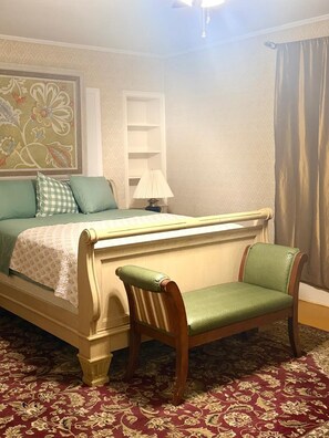 Quarto solteiro elite, para não fumantes, vista para a cidade | Individualmente mobiliados, escrivaninha