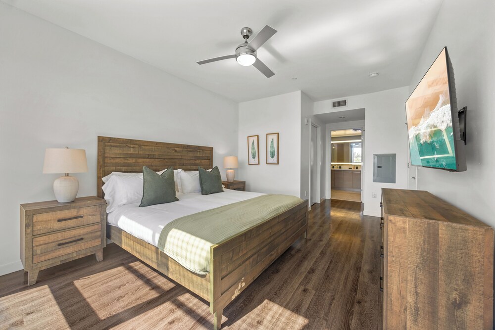 The Sea Glass Gem — Direct Beach View Condo with Full Ocean Panorama ...