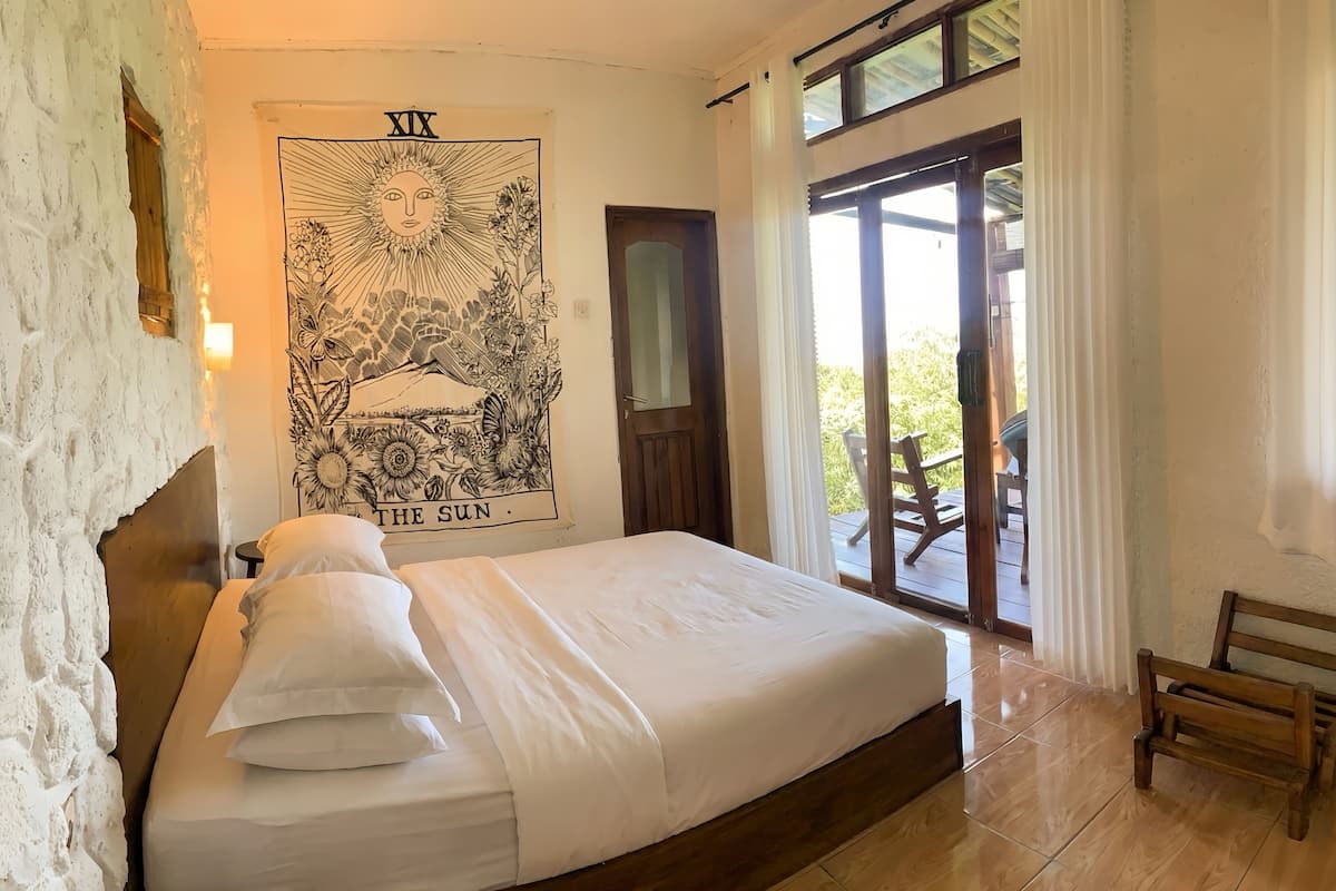 Quarto Deluxe | Roupa de cama fornecida