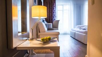 Quarto Duplo | Cofre no quarto, quartos insonorizados, ferro/tábua de engomar