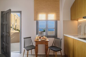 Suíte romântica, vista para o mar | Cozinha privada | Máquina de café expresso, chaleira elétrica