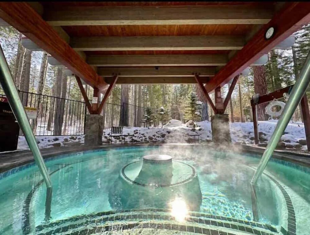 Northstar Resort 2BR Condo with Rec Center Access - Northstar | FeWo-direkt