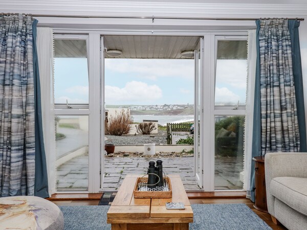 8 Thurlestone Rock - Hope Cove
