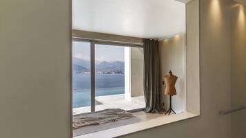 Vila, 4 quartos, piscina particular, vista para o jardim | Parte interna