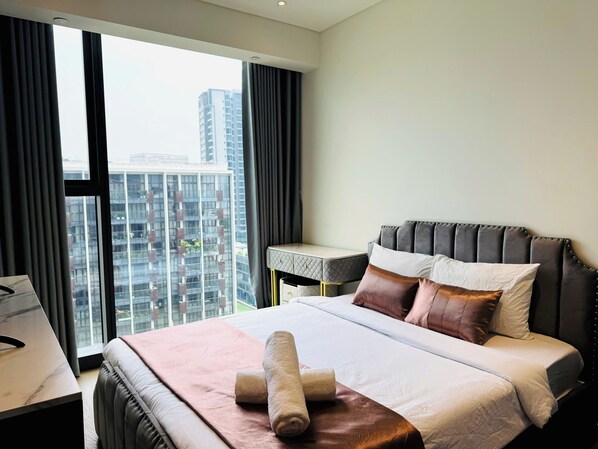 Suite Nobre, 1 quarto, acesso ao Club Lounge, Vista para a cidade | Lençóis de algodão egípcio, roupa de alta qualidade, edredões de penas 