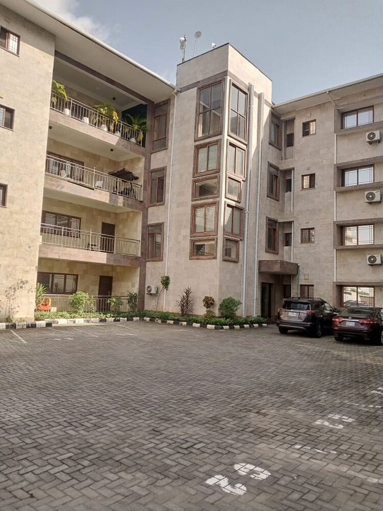 Sujimoto Residences - The AVEs Reviews, Deals & Photos 2026 - vrbo.com