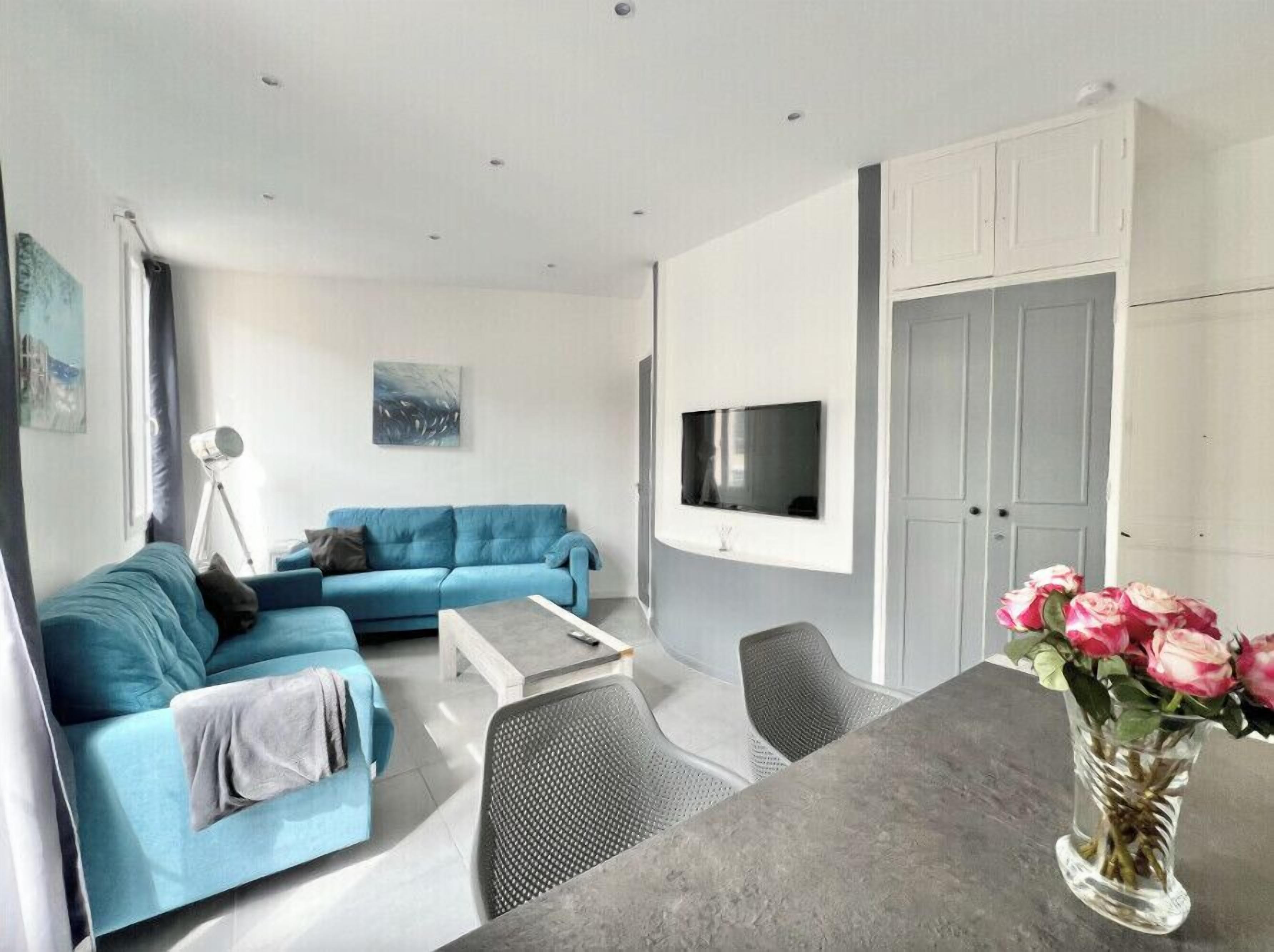 Cannes: 38m² Apartment With Sea View - Cannes