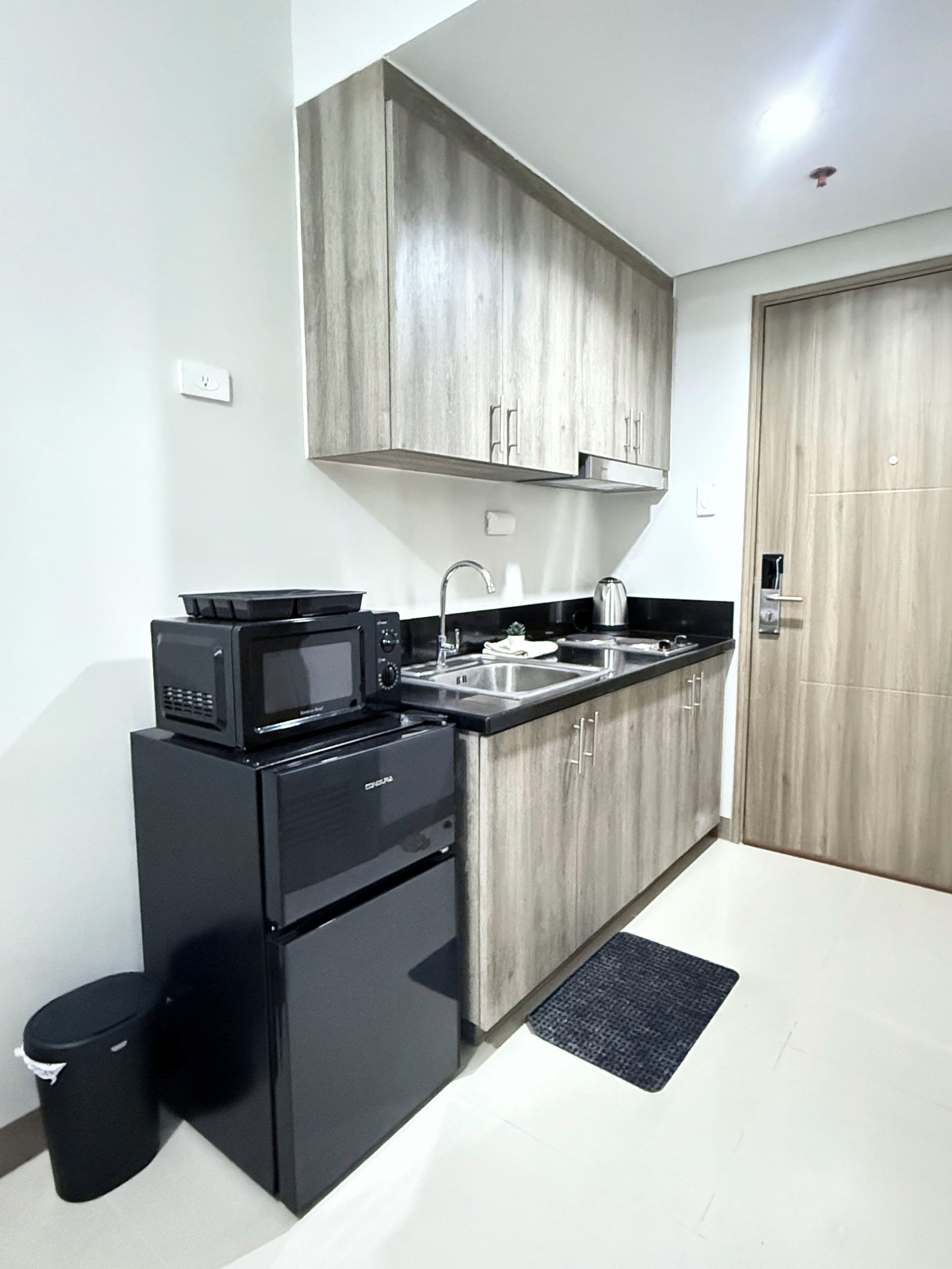 Apartamento Standard em Condomínio Fechado, 1 quarto, não fumadores, varanda | Cozinha privada | Uma chaleira elétrica 
