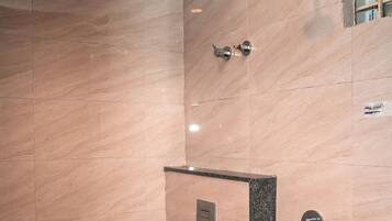 Quarto Quádruplo | Casa de banho