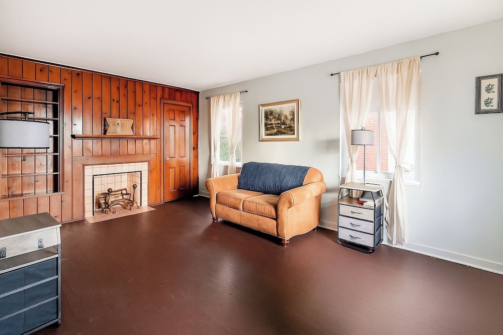 Pittsburgh 3br House Tv Ac Parking - Pennsylvania