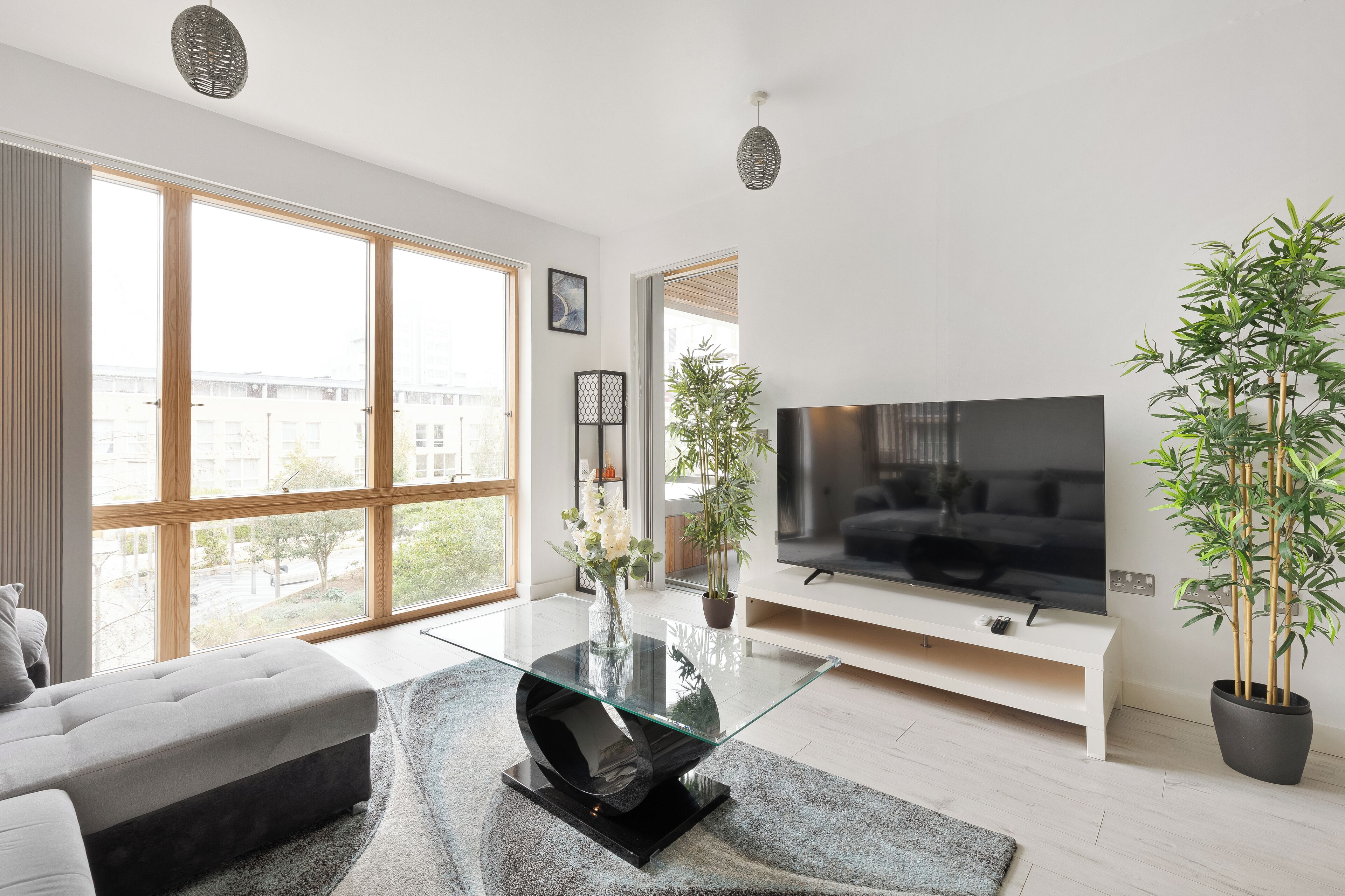 Luxury 2br Apartments 5min Walk From Canning Town Station - Essex