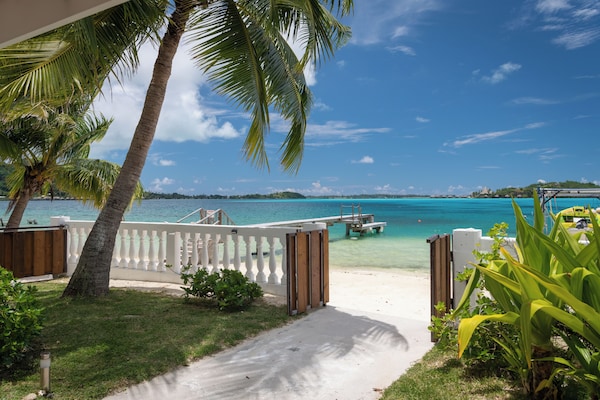 Matira Beach House - Bora-Bora
