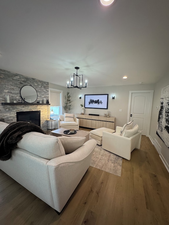 Gorgeous New Build Luxury Home In The Heart Of The Village!! - Lancaster, NY