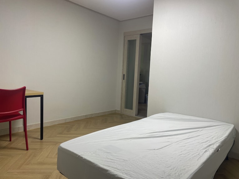 Korea Univ. Simple House 2-bedroom House Seoul - 삼청동